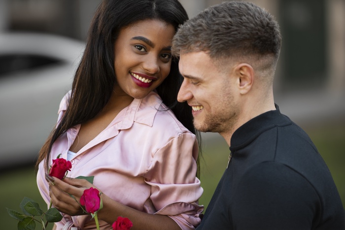 7 Essential Tips for Staying Safe on Interracial Dating Site